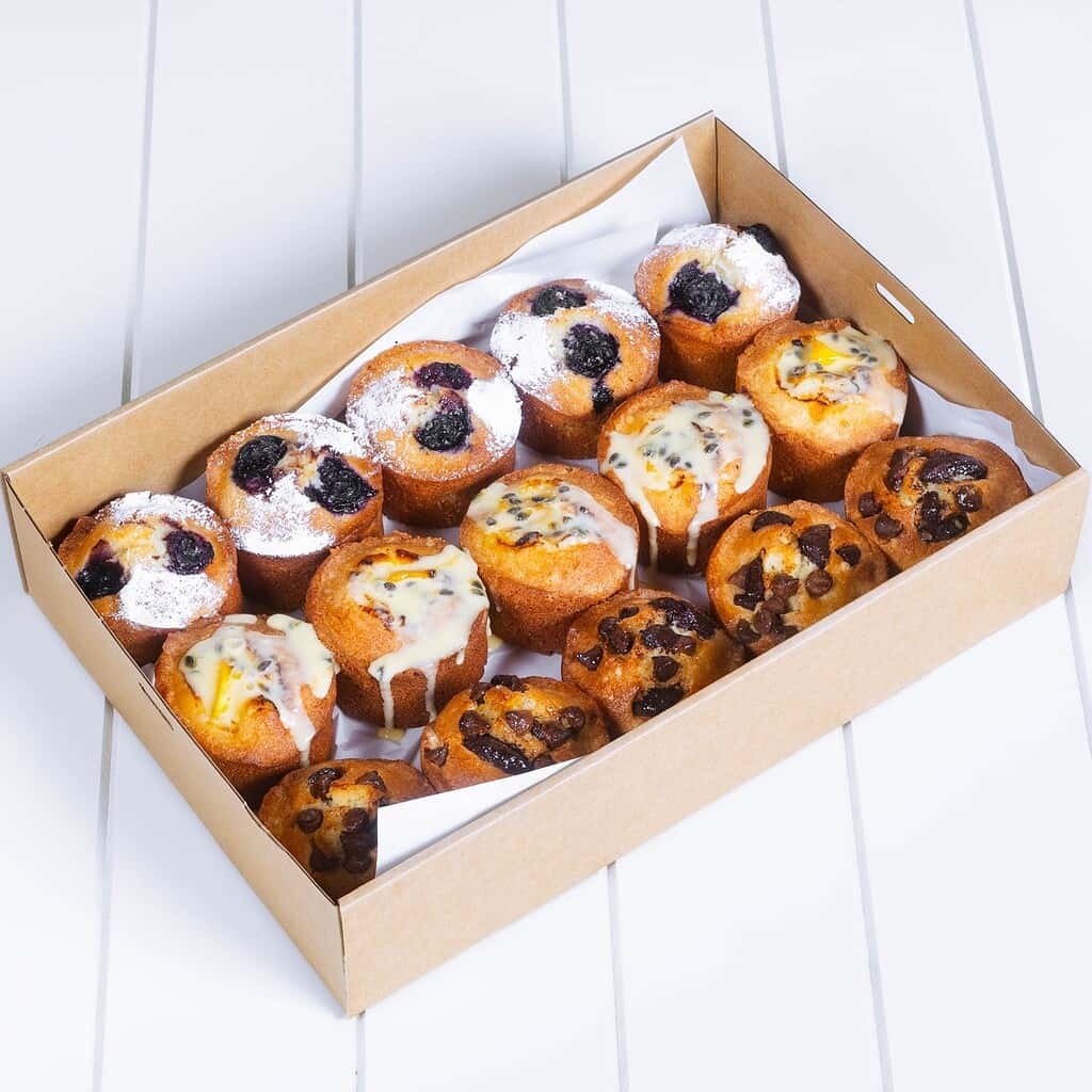 ASSORTED ALMOND FRIANDS – The Moody Chef